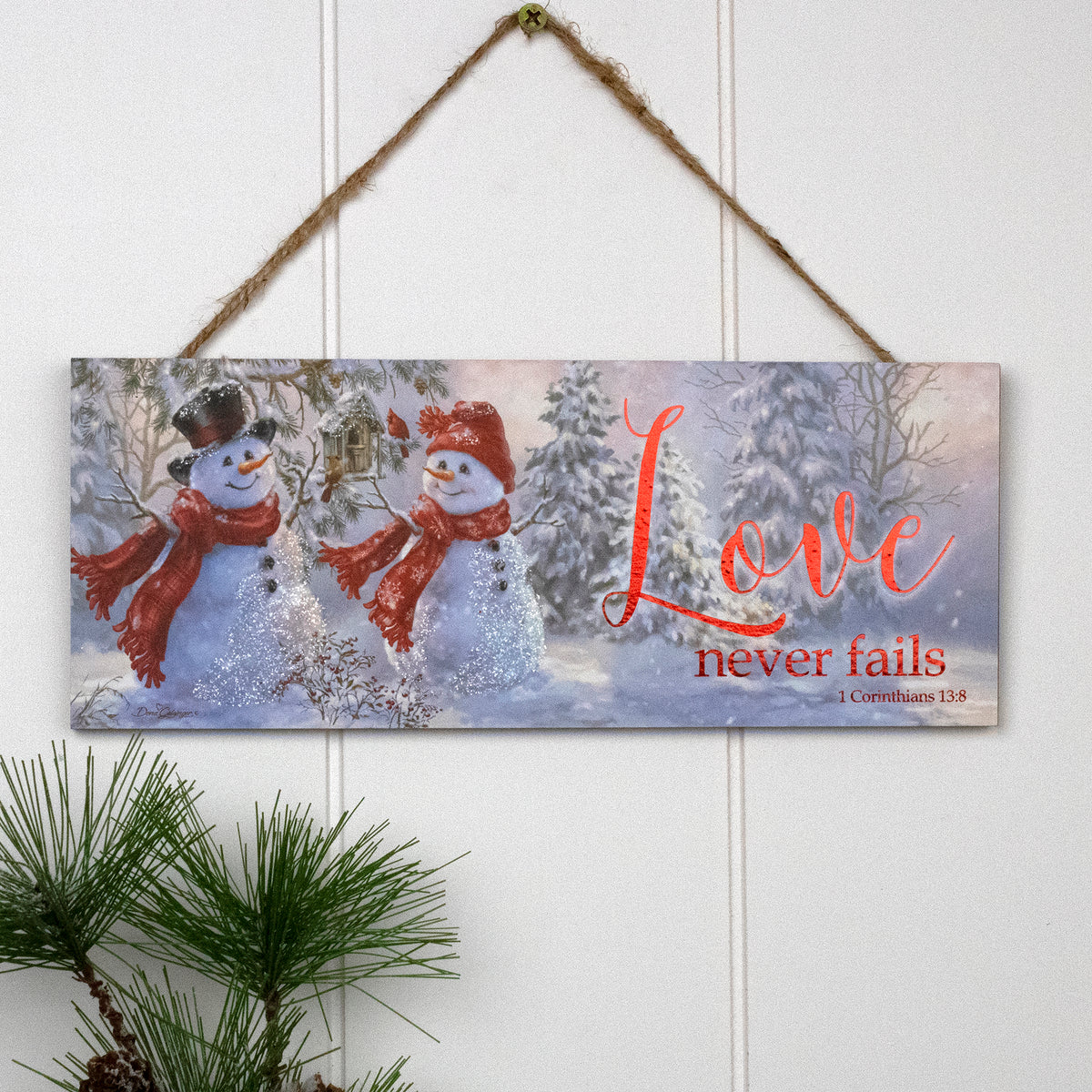 Snow Sweethearts Wooden Sign with Rope Hanger | Glow Decor